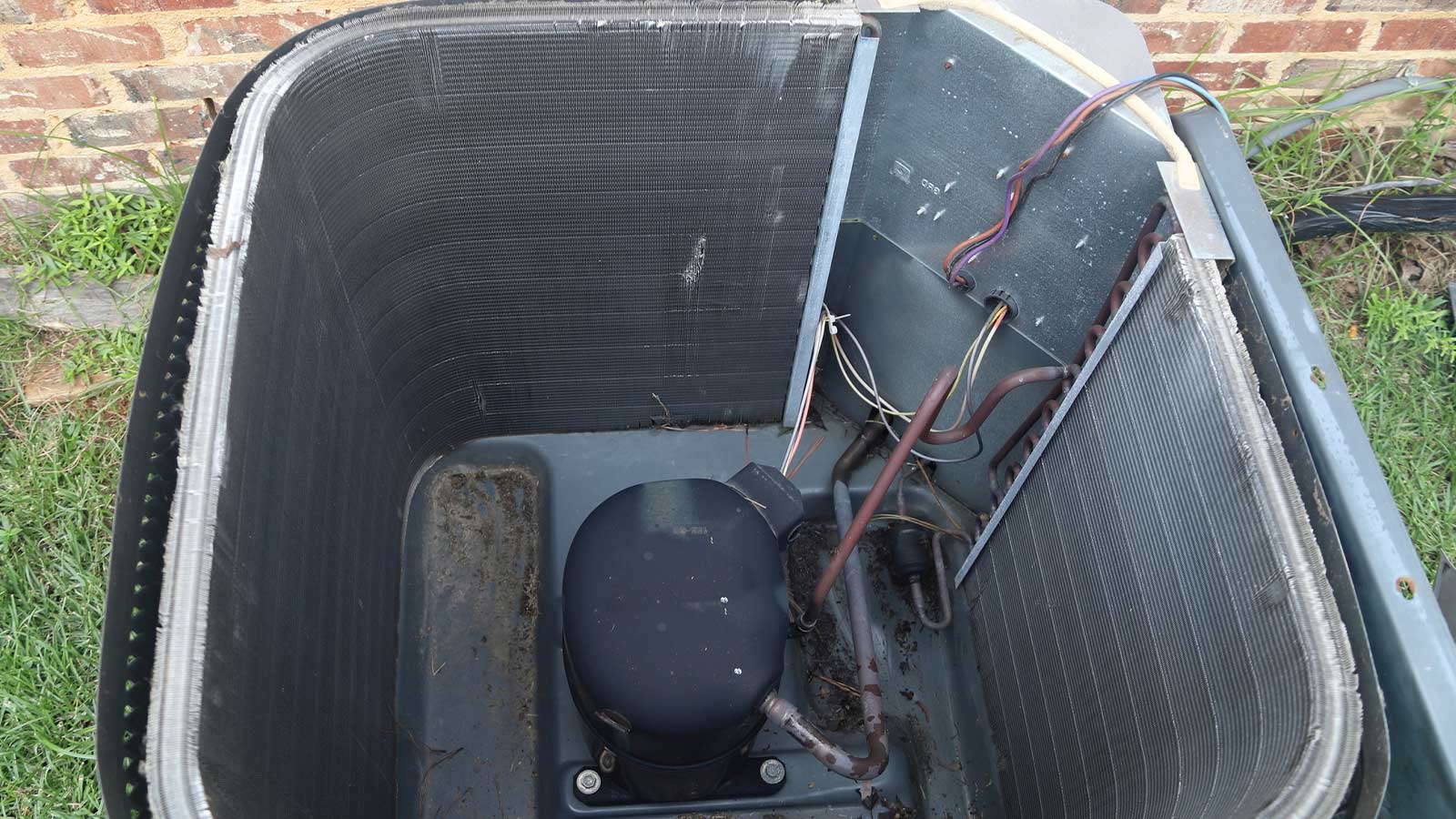AC Compressors: What are they, and what causes them to fail?